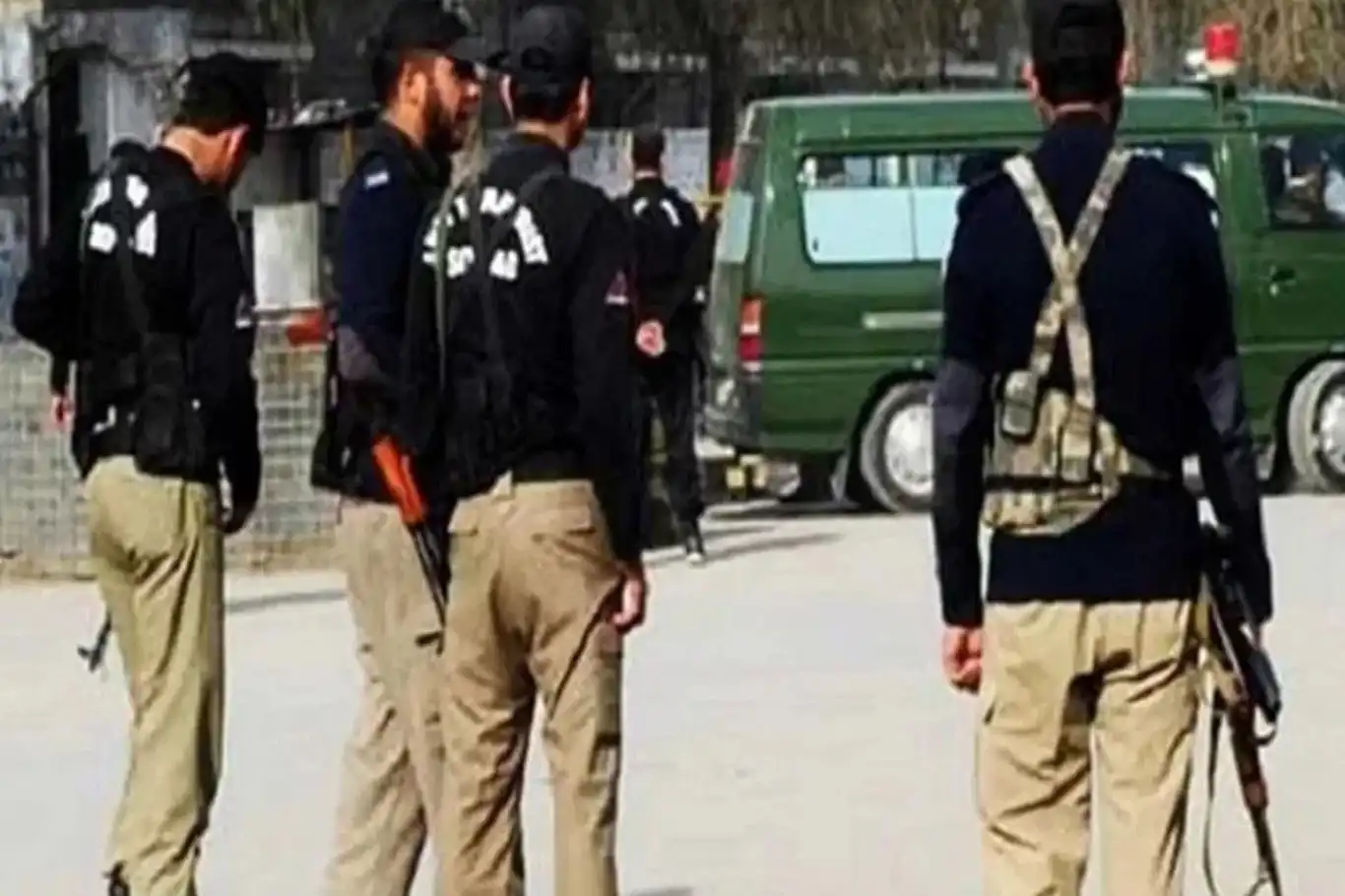 At least 5 security forces killed on police headquarters in northwest ...