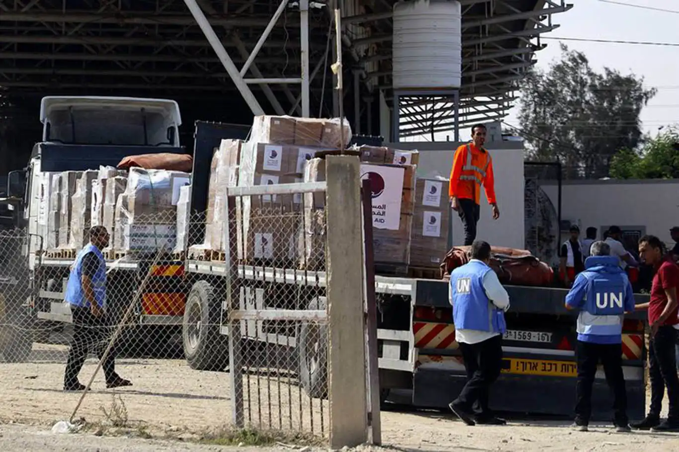 UNRWA aid convoy targeted by israeli army in Gaza - [İLKHA] Ilke News ...