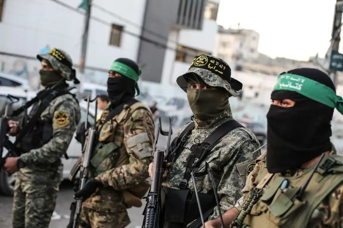Al-Qassam Brigades target israeli occupation command room in Gaza ...