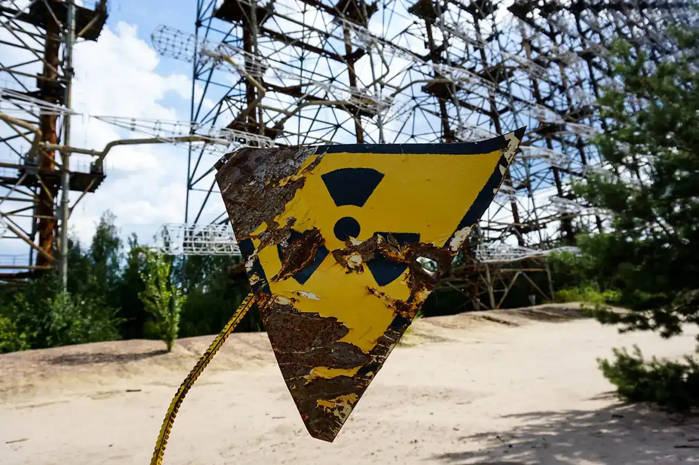 Russian strikes knock out power at Chernobyl, sparking nuclear safety ...