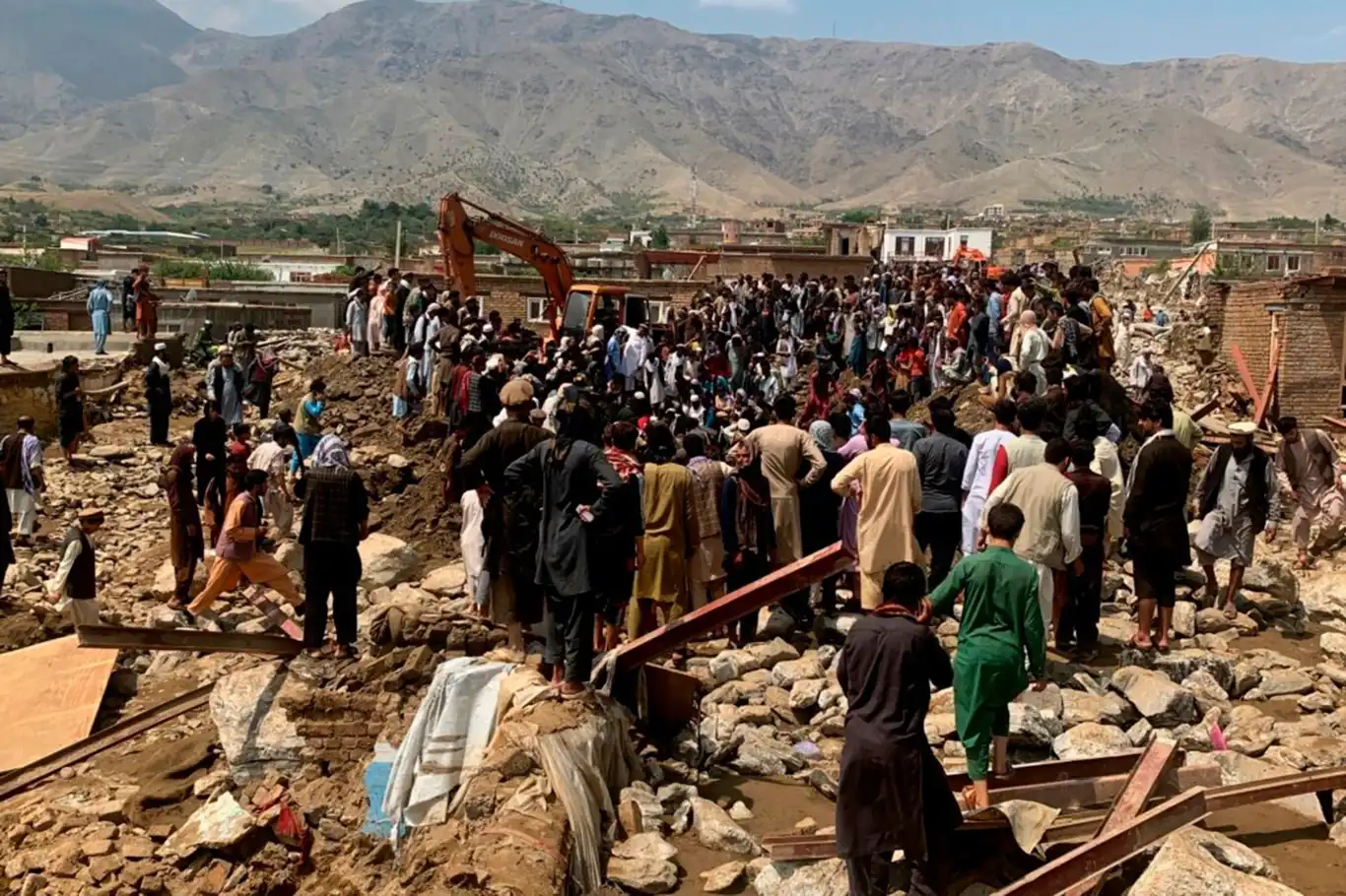 Heavy snow, rain kills 61 people in Afghanistan - [İLKHA] Ilke News Agency