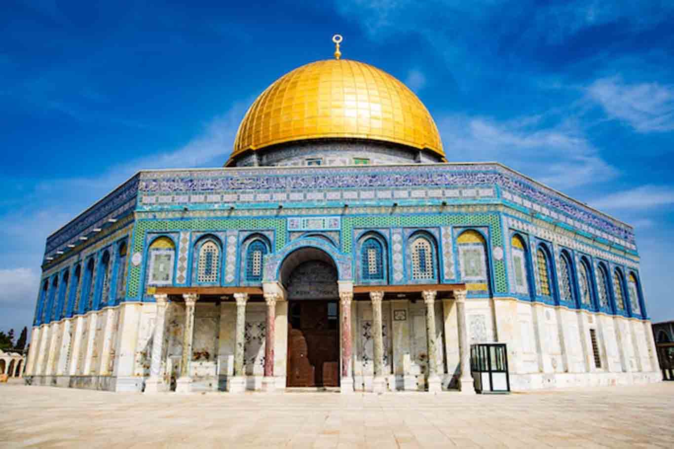 Israeli forces shut down Al-Aqsa Mosque on 11th day of Ramadan - [İLKHA ...