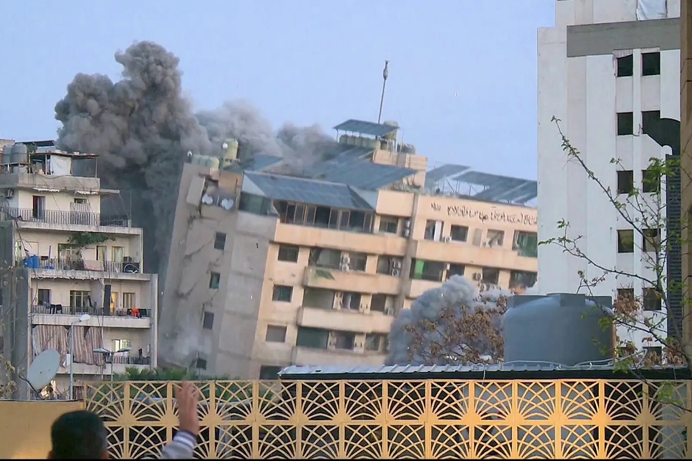 Israeli forces destroy residential building in Beirut’s Bachoura ...