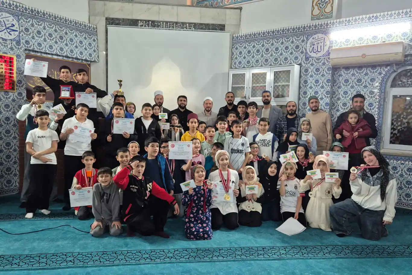 Malatya'da 40 Hadis Ezber Yarışması Finali manevi atmosferde yapıldı ...