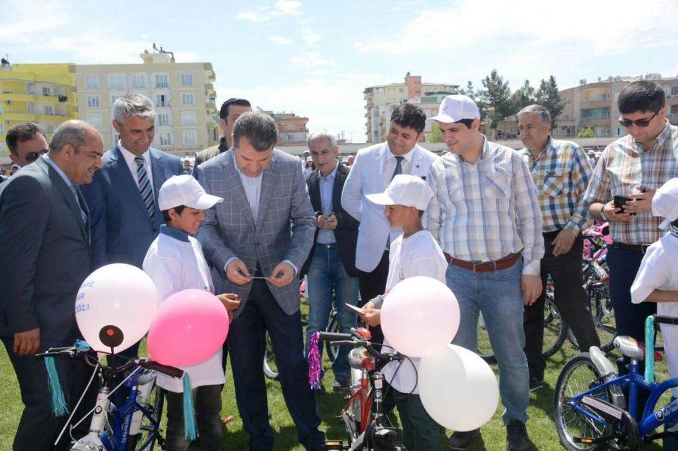 Batman’da 520 öğrenciye bisiklet dağıtıldı - [İLKHA] İlke Haber Ajansı