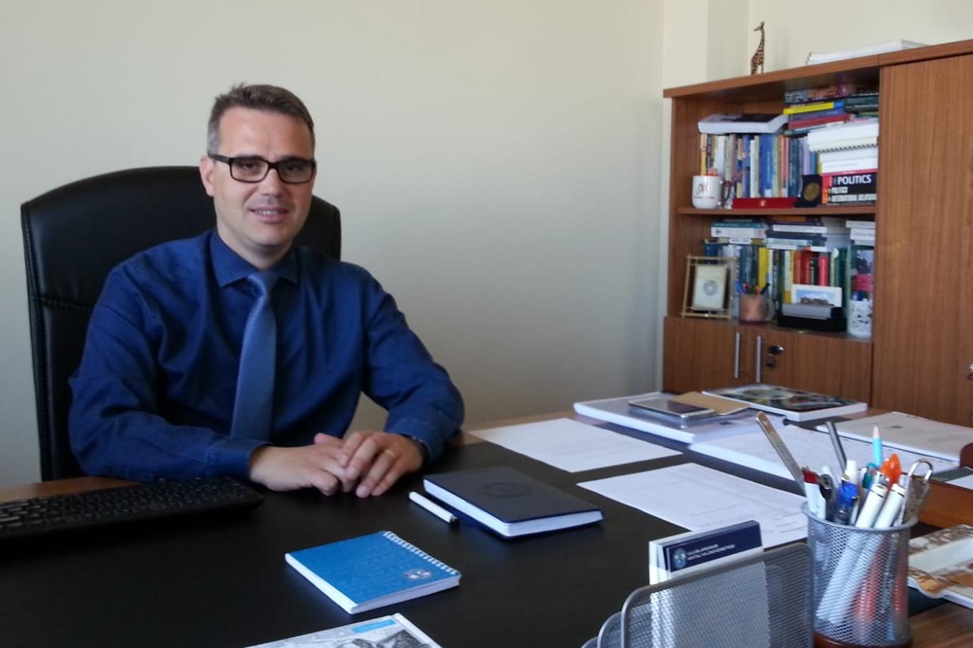 Prof. Dr. Oğuzlu, Türkiye’nin dış politikasını İLKHA'ya değerlendirdi ... Prof. Dr. Oğuzlu, Türkiye’nin dış politikasını İLKHA'ya değerlendirdi ...